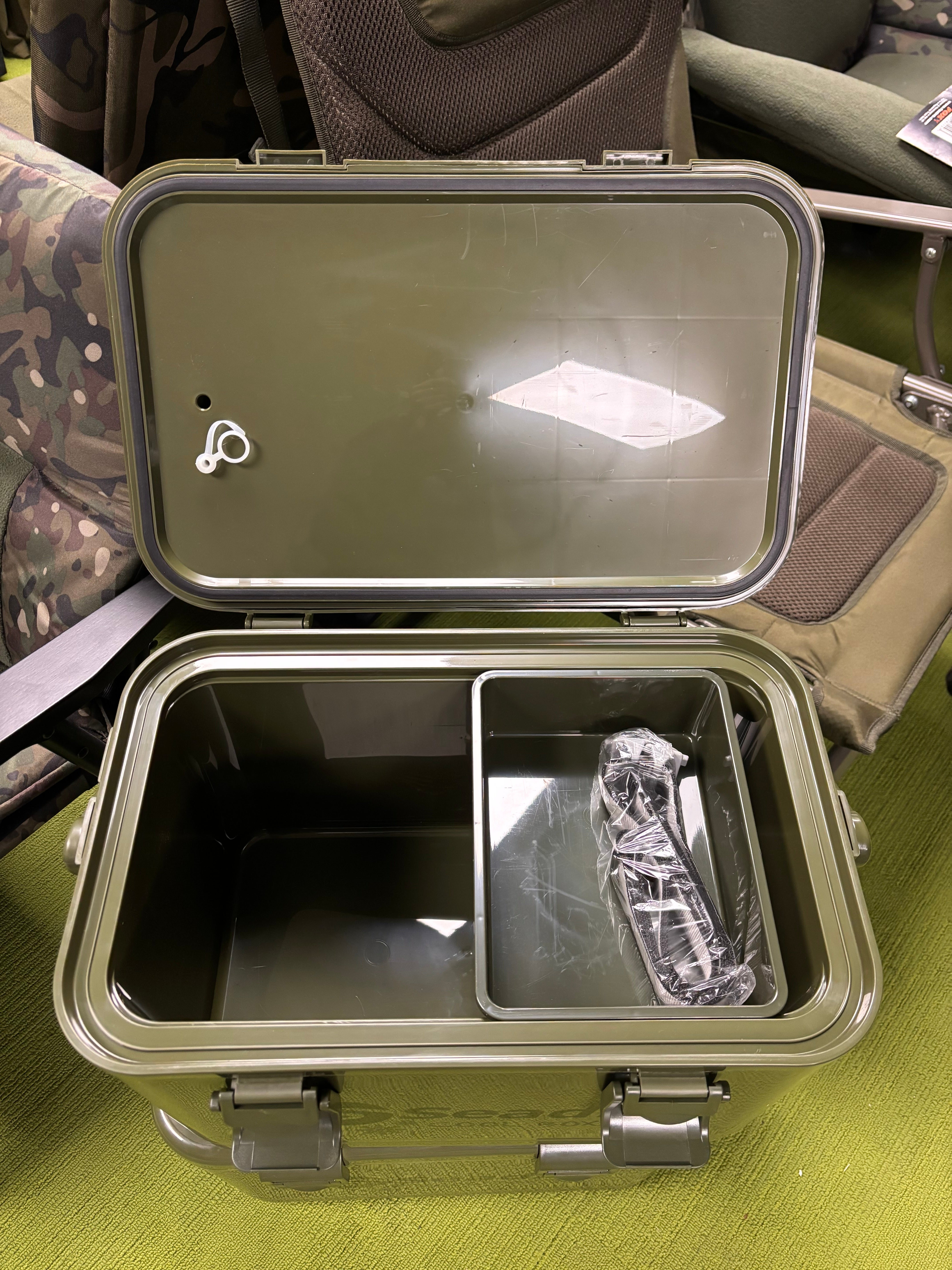 Seadra 18L Cool Box - Khaki – The Tackle Company
